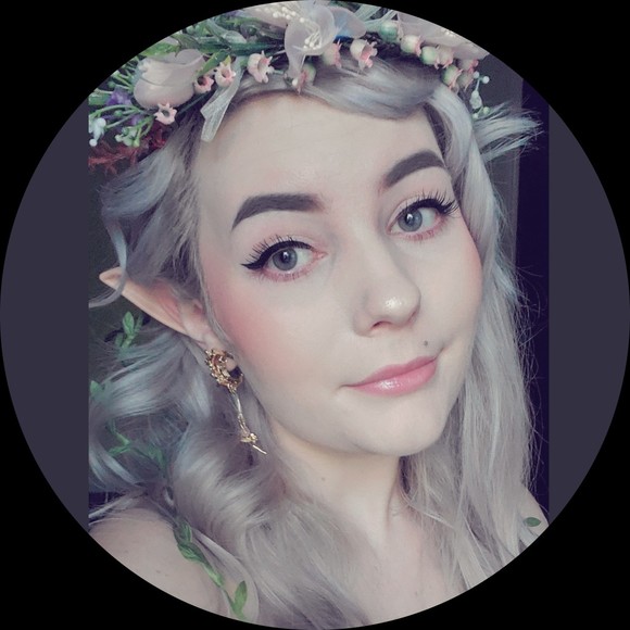 Emma's Closet (@shy_kitsu) | Poshmark